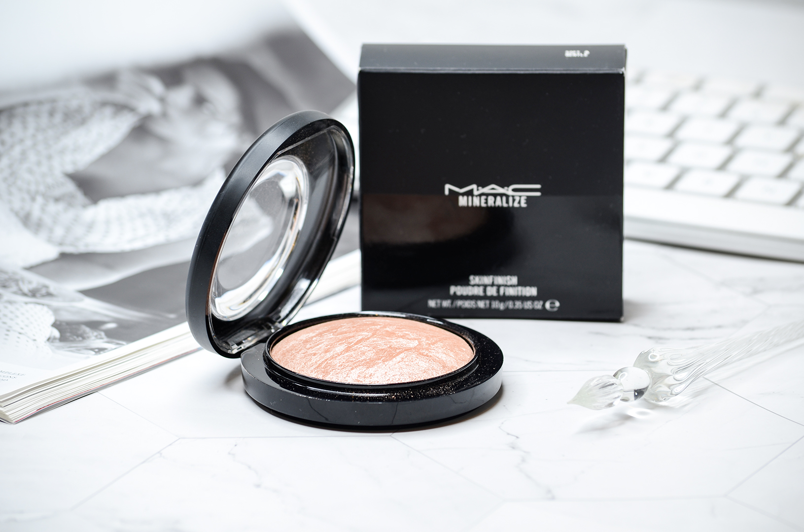 MAC Soft and Gentle highlighter - Beauty Bang Theory