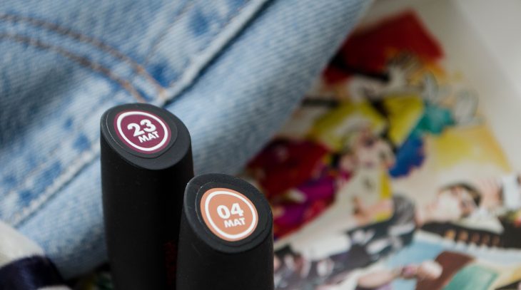Deborah Atomic Red Mat karmini - Beauty Bang Theory